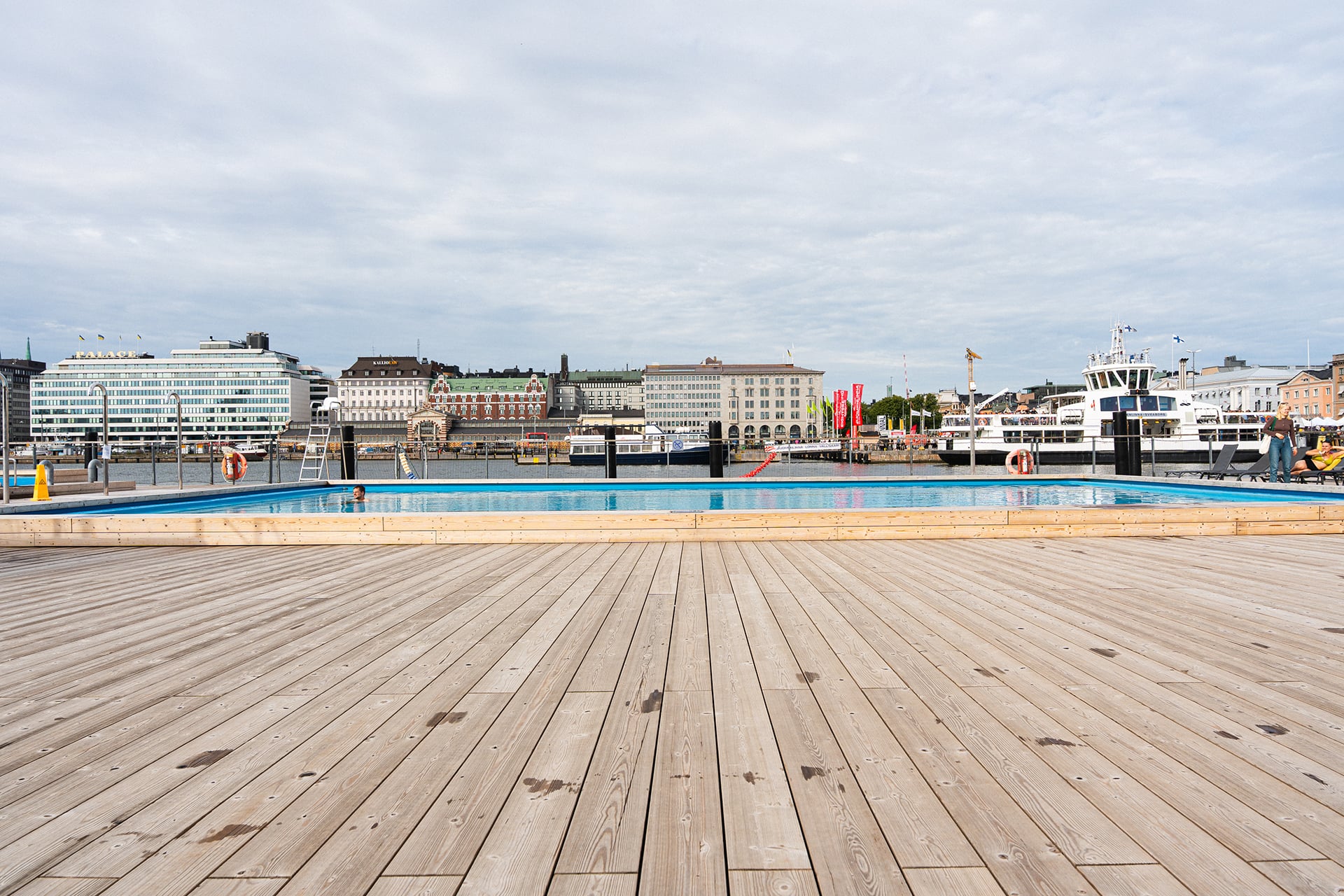 Allas Pool in Helsinki - Lunawood
