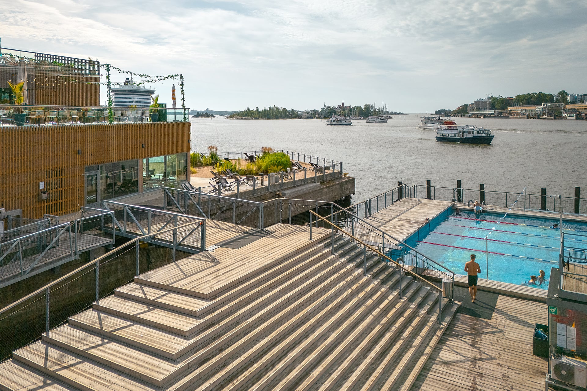 Allas Pool in Helsinki - Lunawood